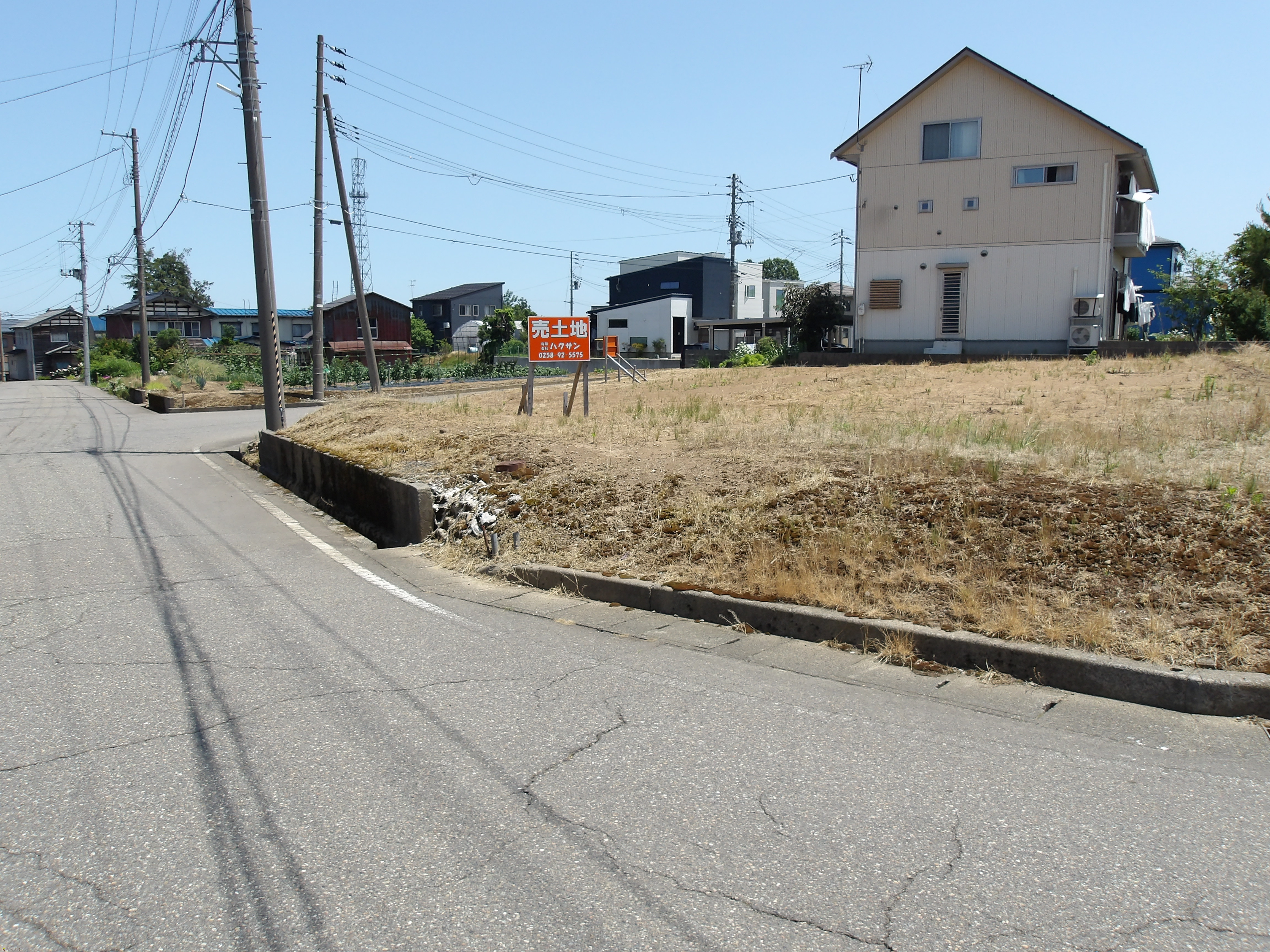 関原西町 角地75坪の売地 - 新潟県長岡市関原西町の売買物件情報 売土地・分譲地 6,600,000円｜らくすむ