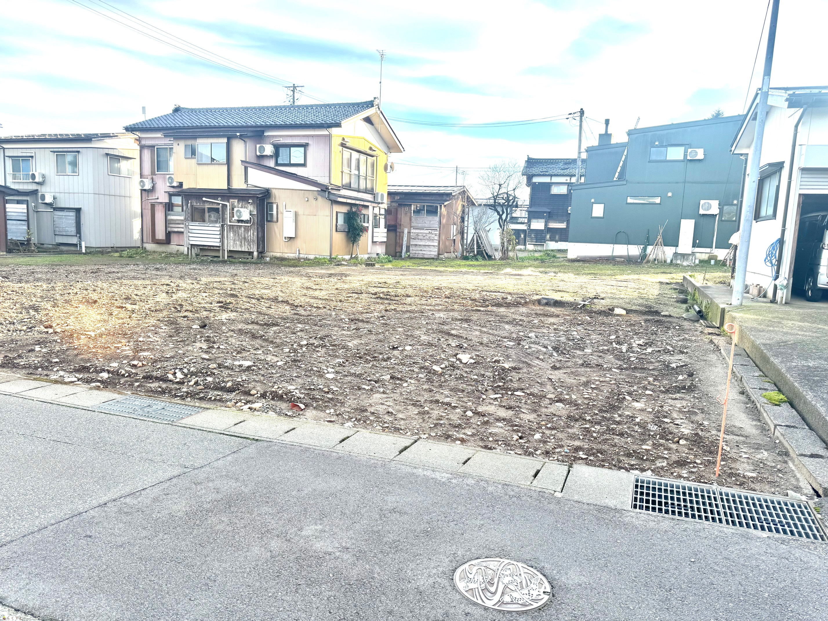小千谷 片貝町一之町 売土地 約140坪 分筆可 - 新潟県小千谷市片貝町の売買物件情報 売土地・分譲地 6,600,000円｜らくすむ